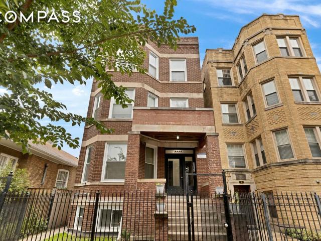 4219 N Francisco Ave, Chicago, IL