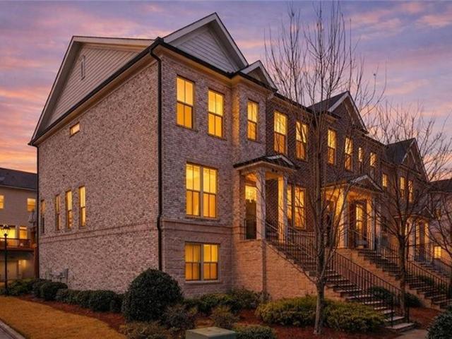 4219 Deming Cir, Sandy Springs, GA 30342