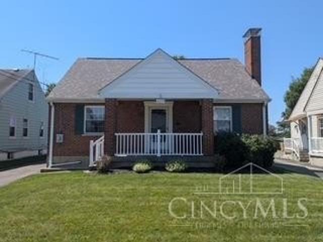4219 Schenck Ave, Deer Park, OH 45236