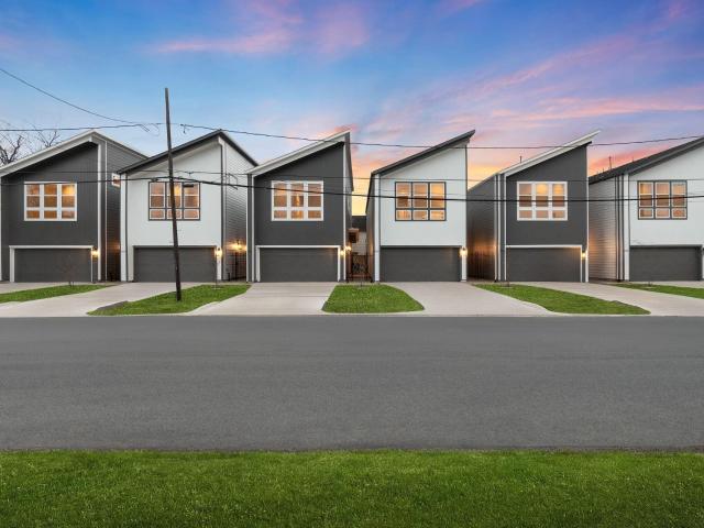 4210 McKinley St, Houston, TX 77051 | MLS #75307
