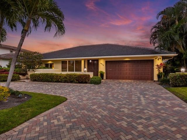 4210 NE 23rd Ave, Lighthouse Point, FL 33064