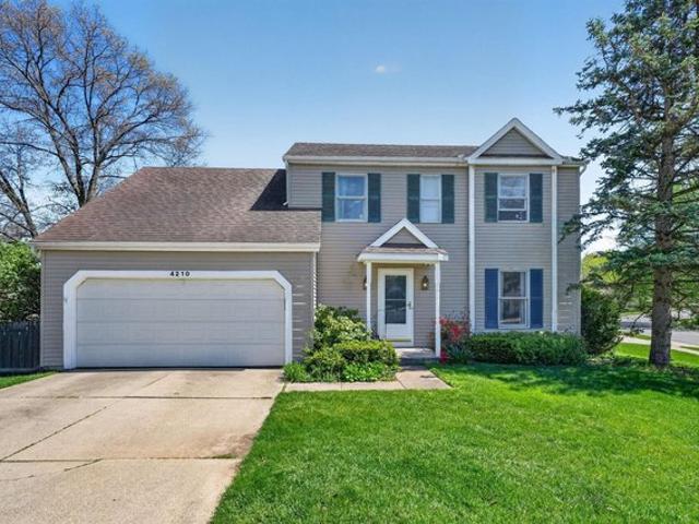 4210 Cross Creek Dr, South Bend, IN 46628