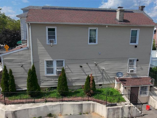 4210 Edson ave
