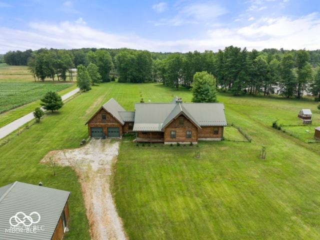 4210 S County Road 400 E
