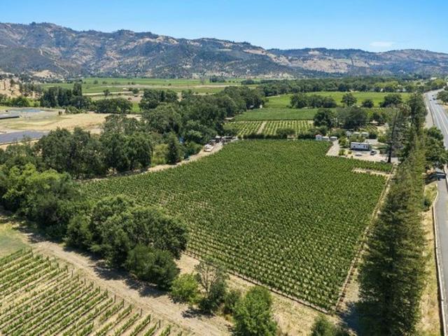 4210 Saint Helena Hwy, Calistoga, CA 94515