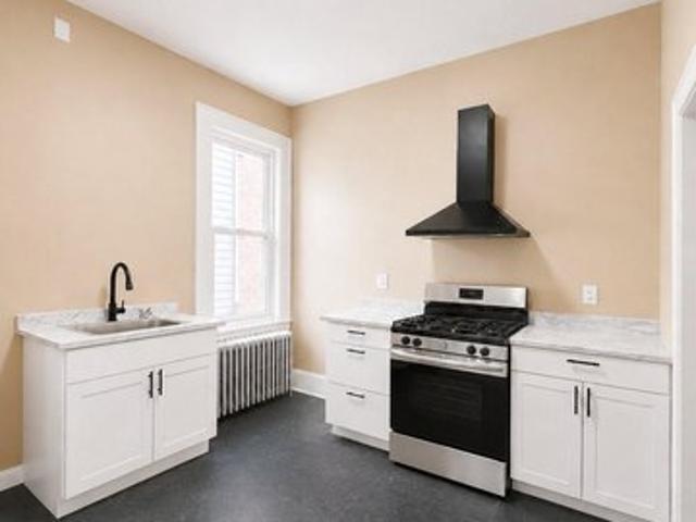 4210 W Girard Ave, Philadelphia, PA 19104
