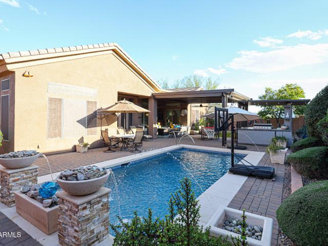 42114 N Alistair Way, Phoenix, AZ 85086 | MLS #6995 | Compass