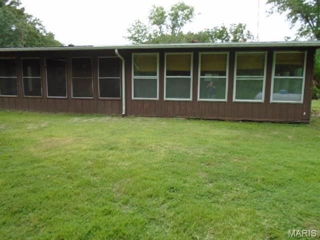 4211 Old Rd, De Soto, MO 63020