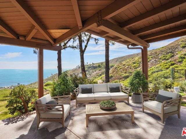 4211 Avenida De La Encinal, Unit GH, Malibu, CA 90265 | MLS #26707 | Compass
