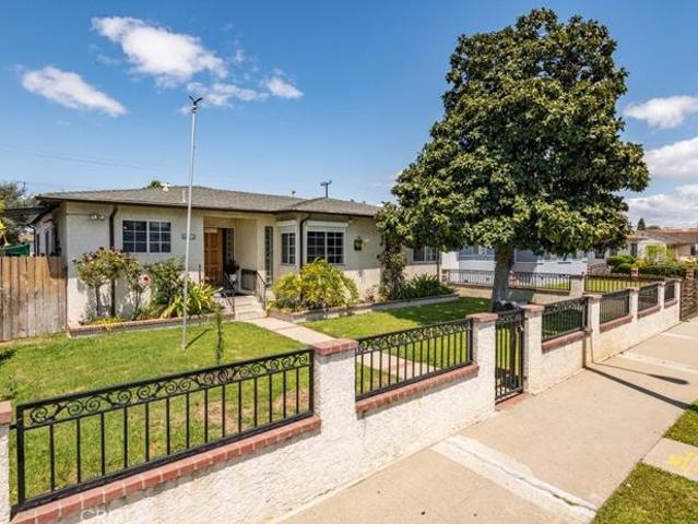 4211 Artesia Blvd, Torrance, CA 90504