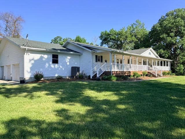 4211 County Highway 1