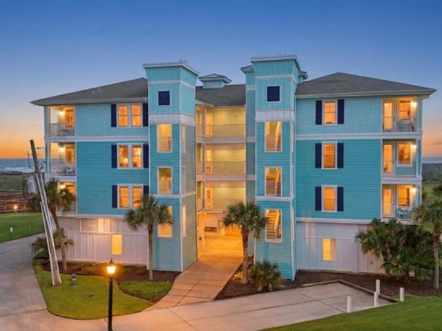4211 Pointe West Dr Unit 102, Galveston, TX 77554