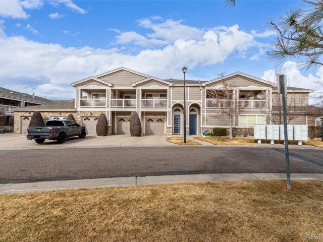 4211 S Blackhawk Circle # 8C