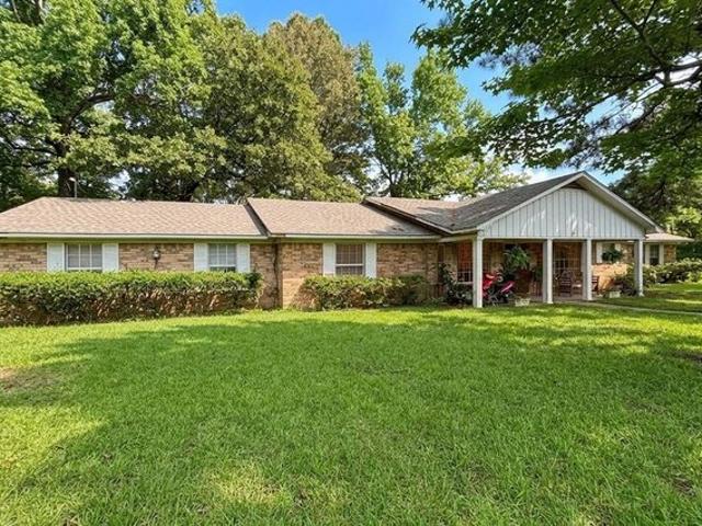 4211 S Kings Hwy, Texarkana, TX 75501