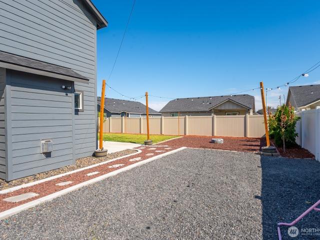 4211 W Heaverlo Drive