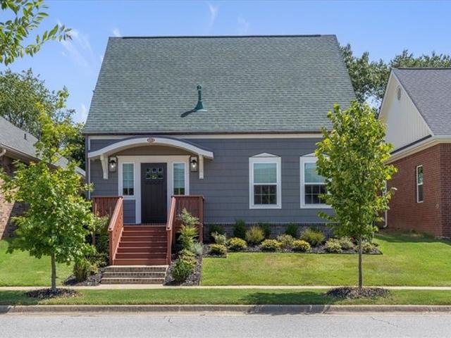 4211 W Winter Evening Pl, Fayetteville, AR 72704