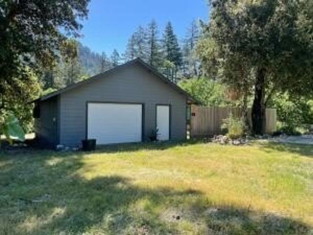 42121 State Highway 299, Willow Creek, CA 95573