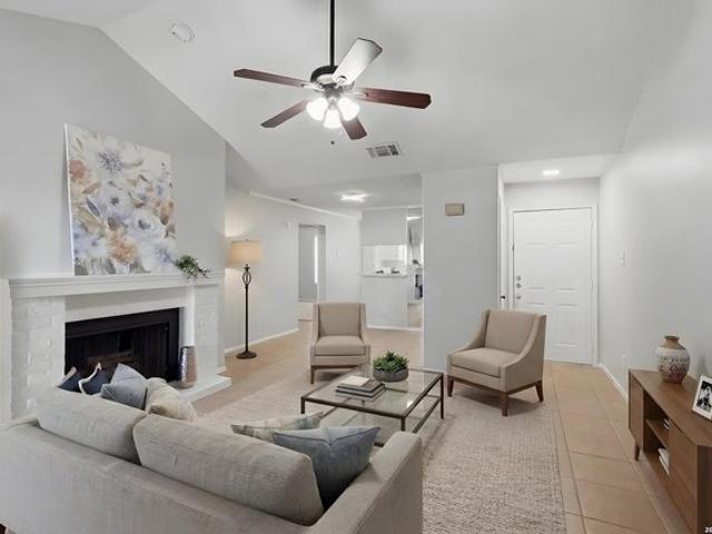 4212 Medical Dr Unit 1106, San Antonio, TX 78229