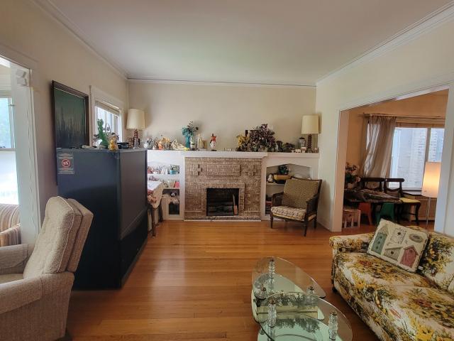 4212 N Mozart St, Chicago, IL 60618 | MLS #12631 | Compass