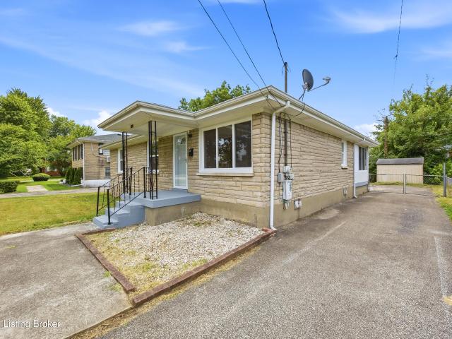 4212 Naomi Dr