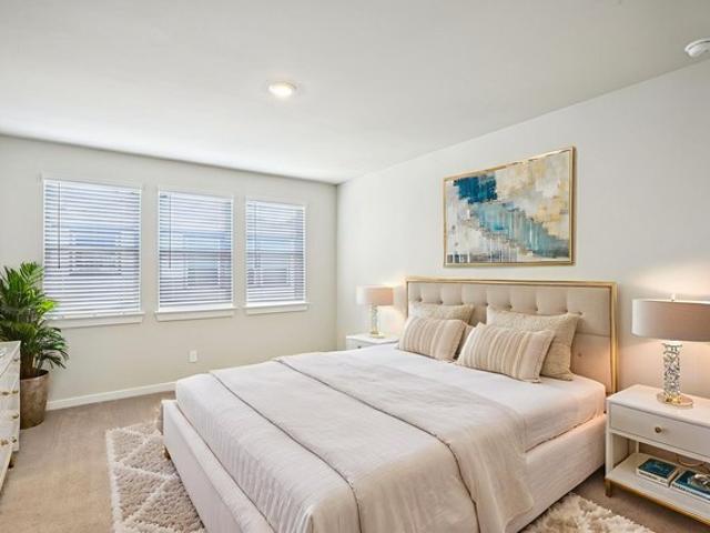 4212 Farm Hollow St, Houston, TX 77080