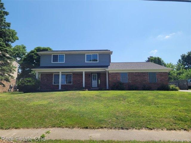 4212 Halkirk Dr, Waterford Township, MI 48329