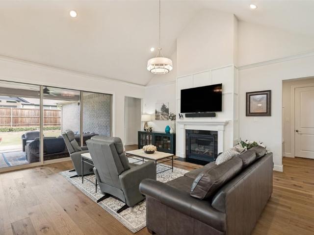4212 Hollandwood Drive
