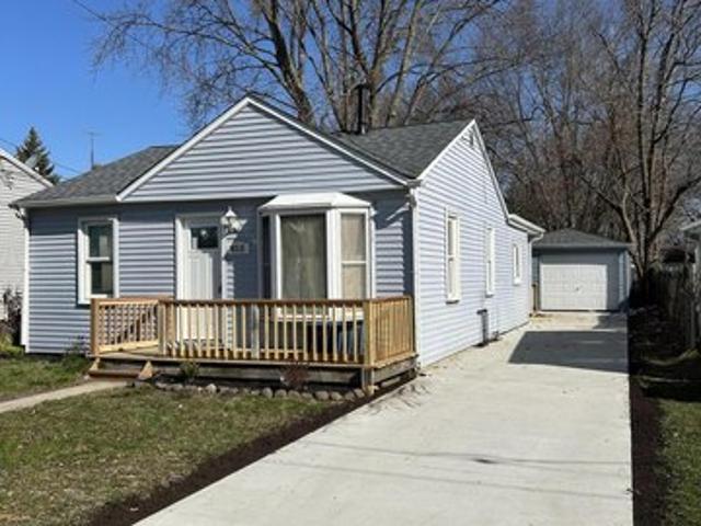 4212 Republic Ave, Racine, WI 53405