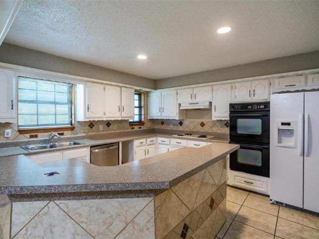 4212 Village Green Drive