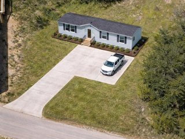 4212 W Virginia Dr, Granbury, TX 76048