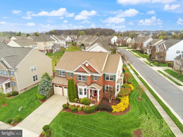 42134 Autumn Rain Cir, Brambleton, VA 20148 | MLS #VALO2120 | Compass