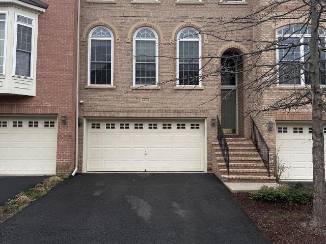 42139 Byrnes View Ter, Aldie, VA 20105 | MLS #VALO2119 | Compass