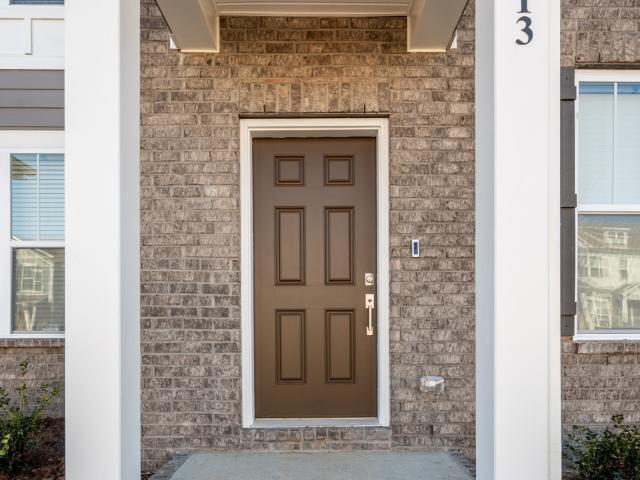 4213 Gandalf Ln