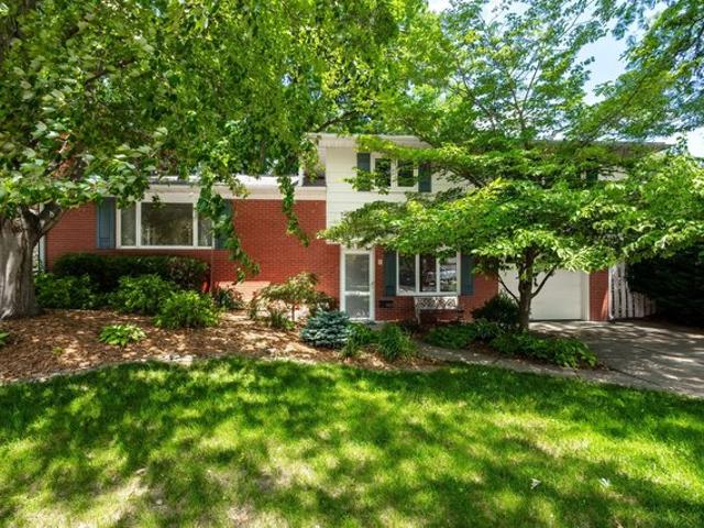 4213 35th Ave, Moline, IL 61265