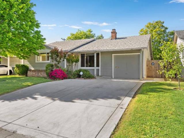 4213 39th Ave, Sacramento, CA 95824