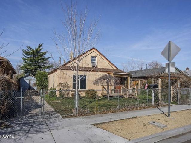 421 14th St, Sparks, NV 89431
