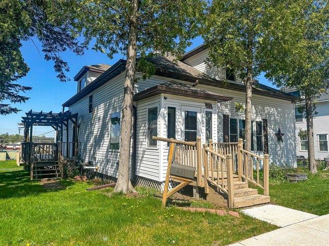 421 N 2nd Ave, Park Falls, WI 54552