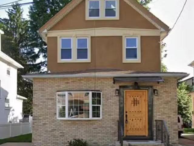 421 78TH ST, NORTH BERGEN, NJ 07047 Single Family Residence Fo.