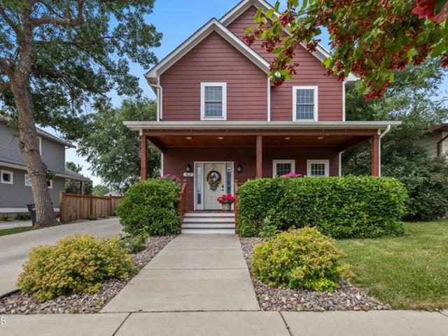 421 9th Ave W, Williston, ND 58801