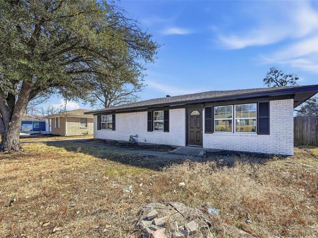 421 Cherry Dr, Princeton, TX 75407 | MLS #21160