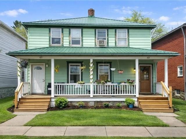 421 and 423 Bessemer Ave, Lyndora, PA 16045