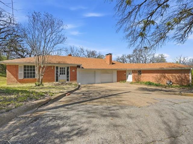 421 and 423 N Carl St, Sherman, TX 75092