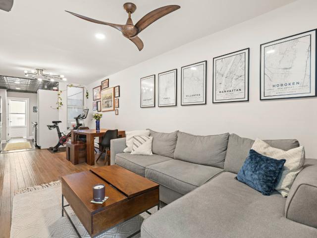 421 Adams St # 2R