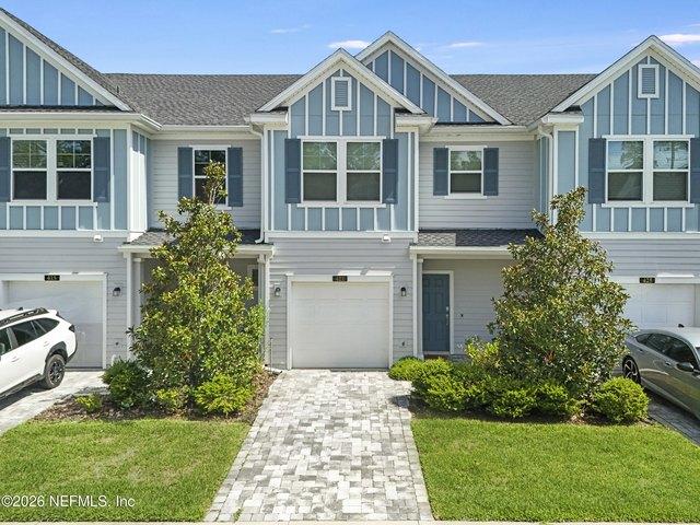 421 Boracay Cir, Saint Johns, FL 32259