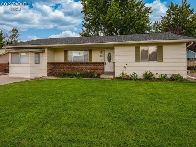 421 Barrett Ave, Canon City, CO 81212