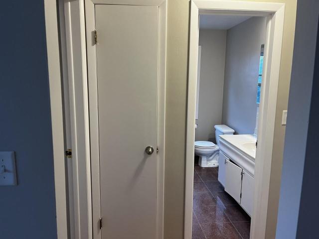 421 Burlington Avenue 2 Bedroom Apartment for Rent at 421 Burlington Ave, Downers Grove, IL 60515