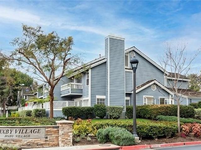 421 Burlington Ct Unit 101, Long Beach, CA 90803