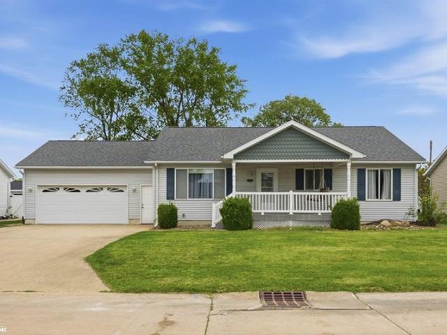 421 E Becky Ln, Mount Pleasant, IA 52641
