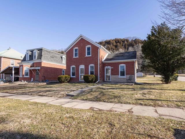 421 E Dewey St, Cassville, WI 53806 | MLS #2018 | Compass