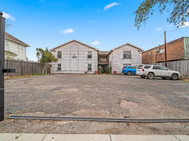 421 Emerson St, Unit 5, Houston, TX 77006 | MLS #57121 | Compass